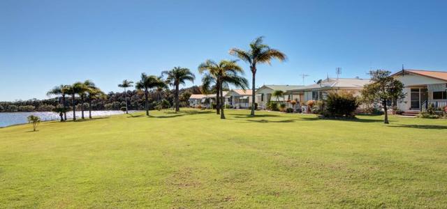 Over 50-55 Living Queensland - Retirement Lifestyle Villages | Hometown ...